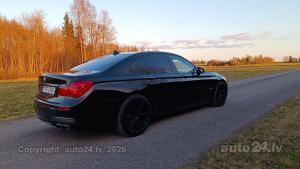 Melns BMW 7 Series 2008 Tallina, ar dzinēja tilpumu 3.00 L un nobraukumu 360 tūkst. km par 10000 €, foto 15 vietnē AUTOMOTO.COM.LV
