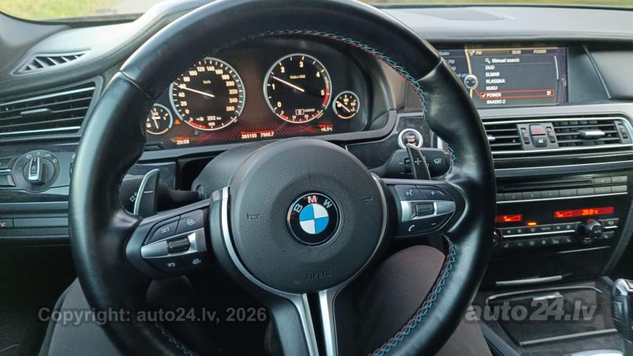 Melns BMW 7 Series 2008 Tallina, ar dzinēja tilpumu 3.00 L un nobraukumu 360 tūkst. km par 10000 €, foto 18 vietnē AUTOMOTO.COM.LV