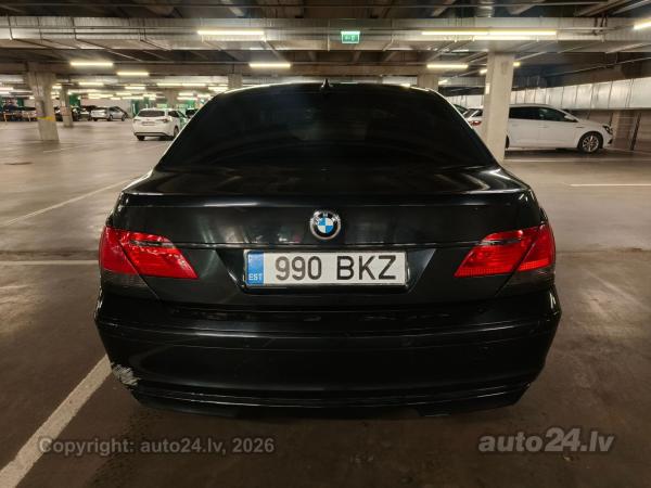 Melns BMW 7 Series 2008 Tallina, ar dzinēja tilpumu 3.00 L un nobraukumu 347 tūkst. km par 6900 €, foto 6 vietnē AUTOMOTO.COM.LV