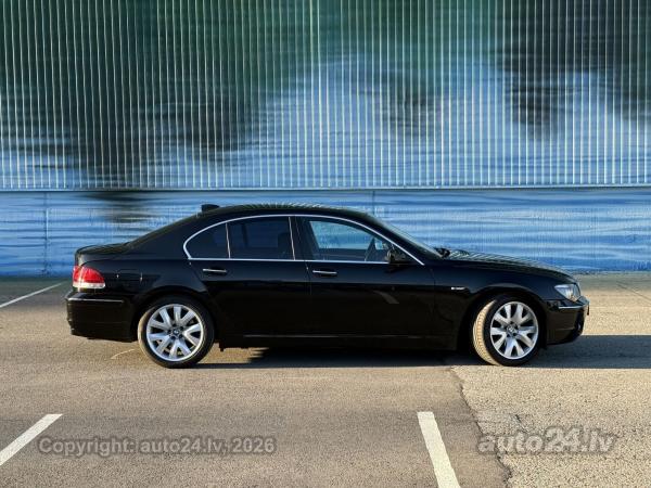 Melns BMW 7 Series 2008 Tallina, ar dzinēja tilpumu 3.00 L un nobraukumu 279 tūkst. km par 7500 €, foto 4 vietnē AUTOMOTO.COM.LV