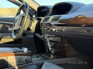 Black BMW 7 Series 2008 in Tallinn, with an engine capacity of 3.00 L and mileage of 279 thousand km for 7500 €, photo 9 on AUTOMOTO.COM.LV