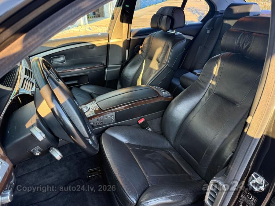 Black BMW 7 Series 2008 in Tallinn, with an engine capacity of 3.00 L and mileage of 279 thousand km for 7500 €, photo 11 on AUTOMOTO.COM.LV
