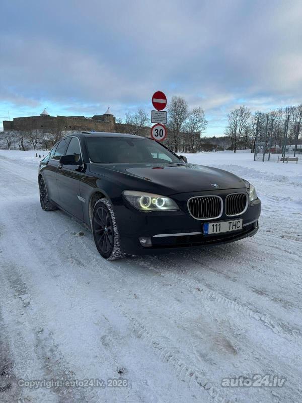 Black BMW 7 Series 2009 in Tallinn, with an engine capacity of 3.00 L and mileage of 395 thousand km for 7999 €, photo 2 on AUTOMOTO.COM.LV