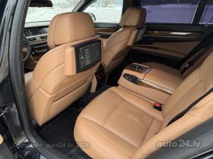 Melns BMW 7 Series 2009 Tartu, ar dzinēja tilpumu 4.40 L un nobraukumu 260 tūkst. km par 8500 €, foto 9 vietnē AUTOMOTO.COM.LV