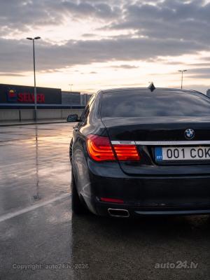 Black BMW 7 Series 2009 in Tallinn, with an engine capacity of 3.00 L and mileage of 302 thousand km for 9000 €, photo  on AUTOMOTO.COM.LV
