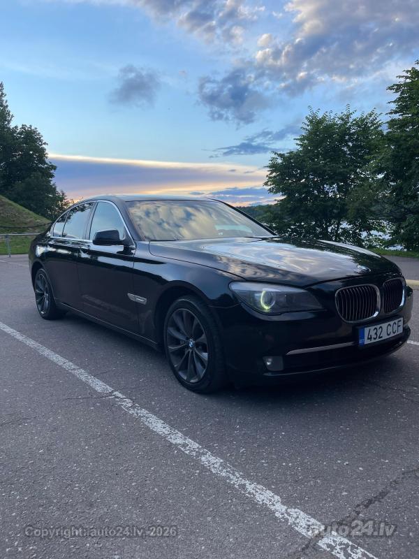 Black BMW 7 Series 2009 in Tallinn, with an engine capacity of 3.00 L and mileage of 416 thousand km for 7800 €, photo 4 on AUTOMOTO.COM.LV