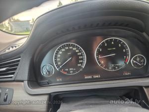 Black BMW 7 Series 2009 in Tallinn, with an engine capacity of 3.00 L and mileage of 0 thousand km for 10000 €, photo 8 on AUTOMOTO.COM.LV