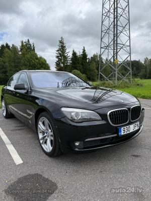 Melns BMW 7 Series 2009 Pērnava, ar dzinēja tilpumu 3.00 L un nobraukumu 322 tūkst. km par 11000 €, foto 3 vietnē AUTOMOTO.COM.LV