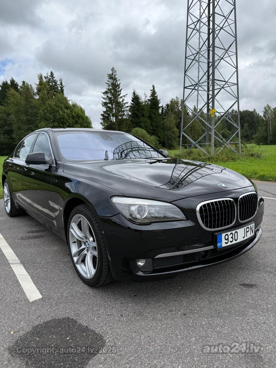 Melns BMW 7 Series 2009 Pērnava, ar dzinēja tilpumu 3.00 L un nobraukumu 322 tūkst. km par 11000 €, foto 3 vietnē AUTOMOTO.COM.LV