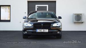 Black BMW 7 Series 2010 in Tallinn, with an engine capacity of 3.00 L and mileage of 292 thousand km for 12500 €, photo 5 on AUTOMOTO.COM.LV