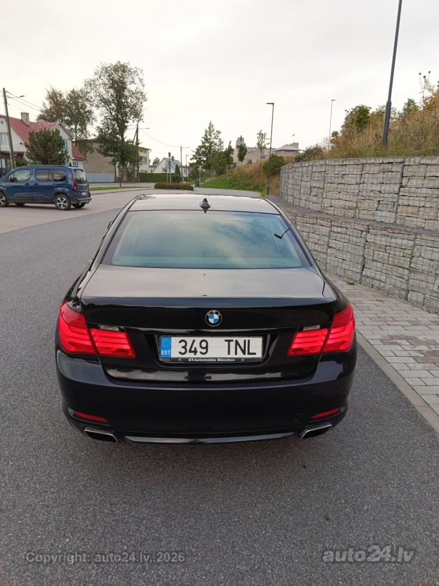 Melns BMW 7 Series 2010 Rakvere, ar dzinēja tilpumu 3.00 L un nobraukumu 0 tūkst. km par 11500 €, foto 4 vietnē AUTOMOTO.COM.LV