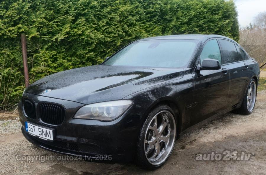Melns BMW 7 Series 2010 Tallina, ar dzinēja tilpumu 3.00 L un nobraukumu 321 tūkst. km par 9900 €, foto 3 vietnē AUTOMOTO.COM.LV
