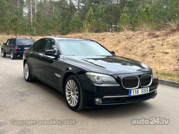 Melns BMW 7 Series 2010 Tallina, ar dzinēja tilpumu 3.00 L un nobraukumu 330 tūkst. km par 8000 €, foto 2 vietnē AUTOMOTO.COM.LV