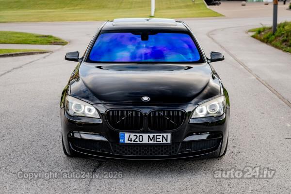 Melns BMW 7 Series 2010 Pērnava, ar dzinēja tilpumu 3.00 L un nobraukumu 375 tūkst. km par 8900 €, foto 3 vietnē AUTOMOTO.COM.LV