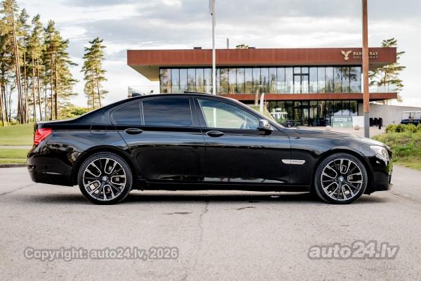 Melns BMW 7 Series 2010 Pērnava, ar dzinēja tilpumu 3.00 L un nobraukumu 375 tūkst. km par 8900 €, foto 6 vietnē AUTOMOTO.COM.LV