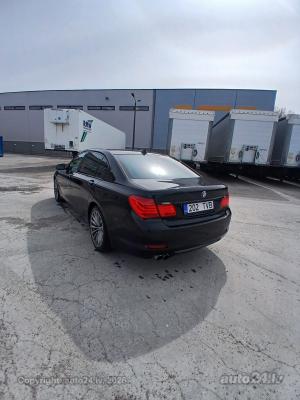 Melns BMW 7 Series 2010 Tallina, ar dzinēja tilpumu 3.00 L un nobraukumu 0 tūkst. km par 6000 €, foto 3 vietnē AUTOMOTO.COM.LV
