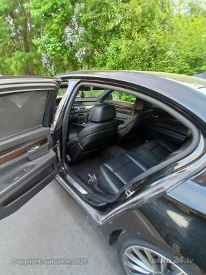Melns BMW 7 Series 2010 Tallina, ar dzinēja tilpumu 3.00 L un nobraukumu 0 tūkst. km par 6000 €, foto 4 vietnē AUTOMOTO.COM.LV