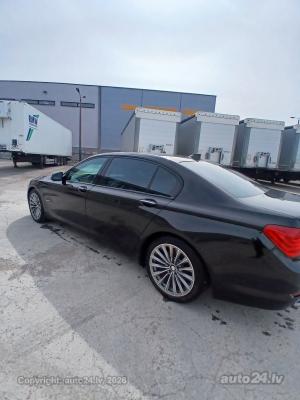 Melns BMW 7 Series 2010 Tallina, ar dzinēja tilpumu 3.00 L un nobraukumu 0 tūkst. km par 6000 €, foto 6 vietnē AUTOMOTO.COM.LV