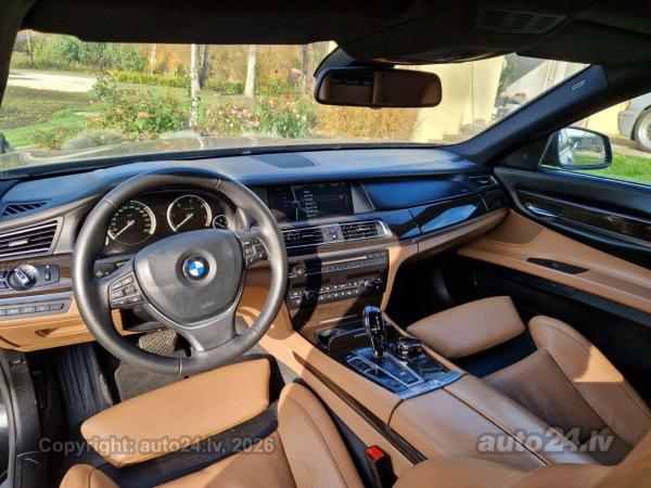 Melns BMW 7 Series 2011 Tallina, ar dzinēja tilpumu 3.00 L un nobraukumu 305 tūkst. km par 14000 €, foto 6 vietnē AUTOMOTO.COM.LV