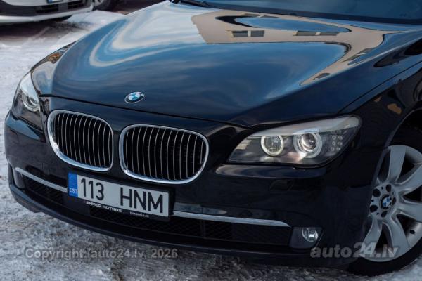 Black BMW 7 Series 2011 in Tallinn, with an engine capacity of 4.40 L and mileage of 10 thousand km for 16700 €, photo 6 on AUTOMOTO.COM.LV