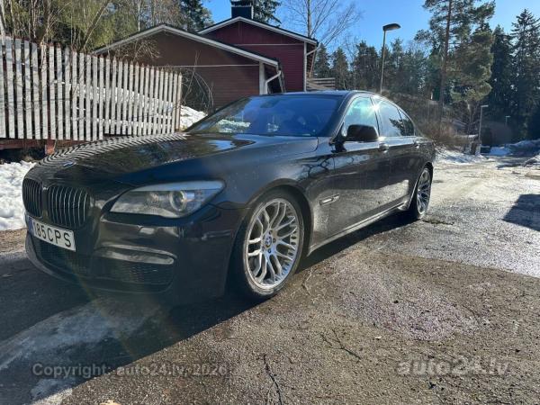 Black BMW 7 Series 2011 in Tallinn, with an engine capacity of 4.40 L and mileage of 0 thousand km for 11500 €, photo 1 on AUTOMOTO.COM.LV