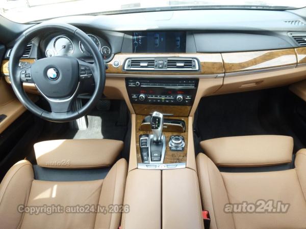Melns BMW 7 Series 2011 Tartu, ar dzinēja tilpumu 4.40 L un nobraukumu 159 tūkst. km par 15950 €, foto 8 vietnē AUTOMOTO.COM.LV