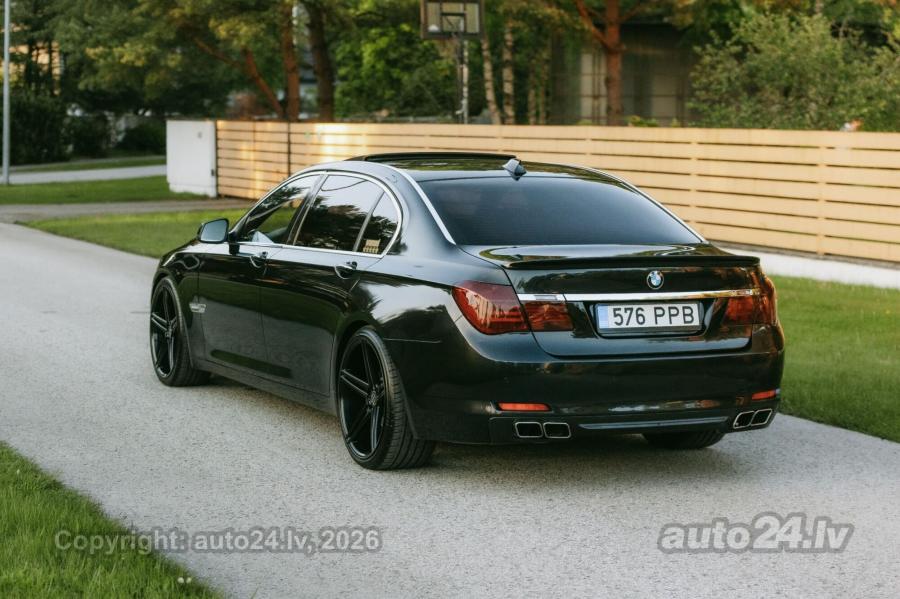 Melns BMW 7 Series 2011 Tallina, ar dzinēja tilpumu 3.00 L un nobraukumu 296 tūkst. km par 13750 €, foto 8 vietnē AUTOMOTO.COM.LV