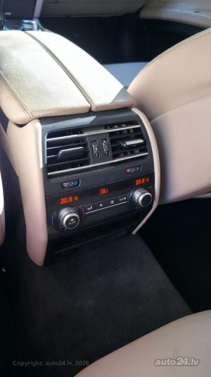 Black BMW 7 Series 2011 in Tallinn, with an engine capacity of 3.00 L and mileage of 240 thousand km for 9000 €, photo 12 on AUTOMOTO.COM.LV