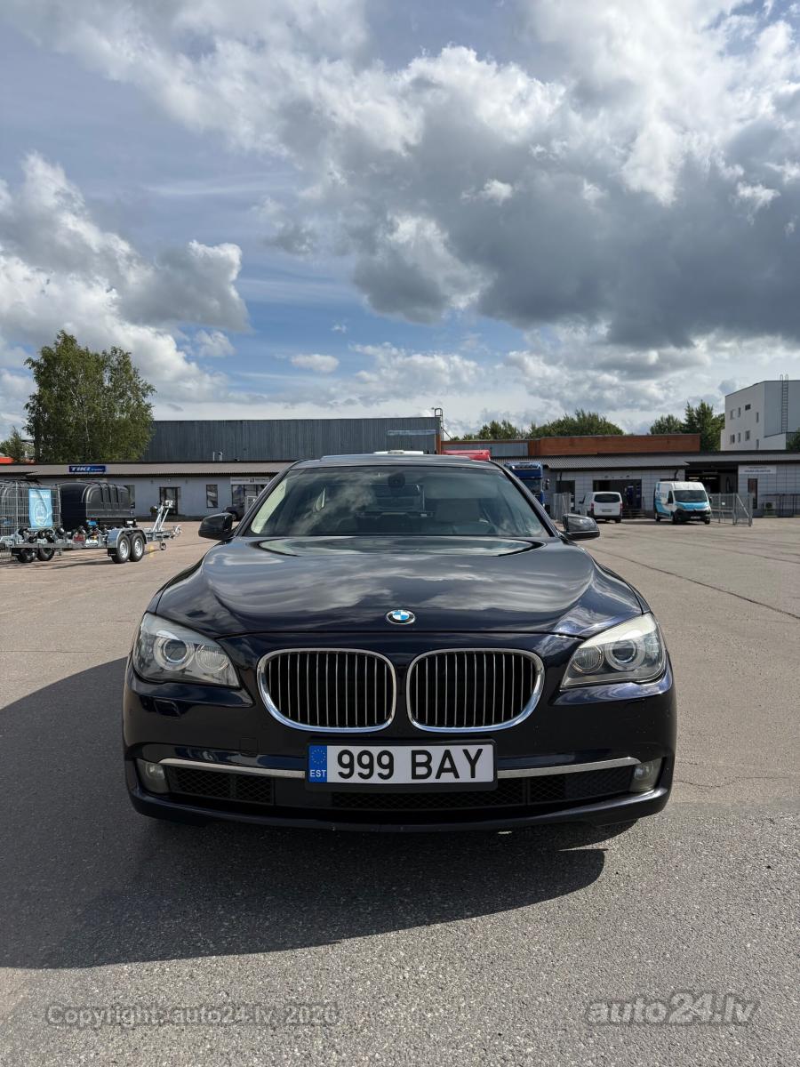 Melns BMW 7 Series 2011 Tallina, ar dzinēja tilpumu 3.00 L un nobraukumu 295 tūkst. km par 11899 €, foto 3 vietnē AUTOMOTO.COM.LV