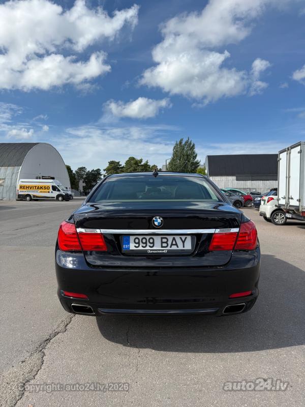 Melns BMW 7 Series 2011 Tallina, ar dzinēja tilpumu 3.00 L un nobraukumu 295 tūkst. km par 11899 €, foto 6 vietnē AUTOMOTO.COM.LV