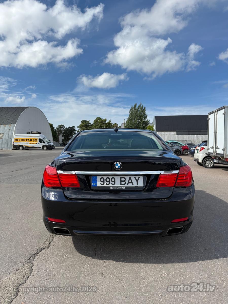 Melns BMW 7 Series 2011 Tallina, ar dzinēja tilpumu 3.00 L un nobraukumu 295 tūkst. km par 11899 €, foto 7 vietnē AUTOMOTO.COM.LV