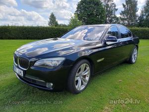 Black BMW 7 Series 2011 in Rakvere, with an engine capacity of 3.00 L and mileage of 304 thousand km for 13500 €, photo  on AUTOMOTO.COM.LV