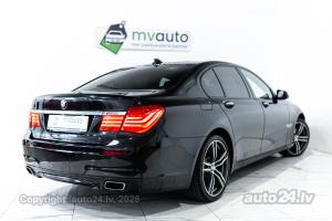 Melns BMW 7 Series 2011 Tallina, ar dzinēja tilpumu 3.00 L un nobraukumu 266 tūkst. km par 11990 €, foto 9 vietnē AUTOMOTO.COM.LV