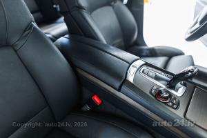 Melns BMW 7 Series 2011 Tallina, ar dzinēja tilpumu 3.00 L un nobraukumu 266 tūkst. km par 11990 €, foto 22 vietnē AUTOMOTO.COM.LV