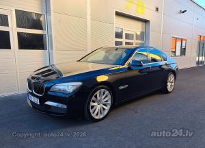 Melns BMW 7 Series 2011 Tallina, ar dzinēja tilpumu 3.00 L un nobraukumu 338 tūkst. km par 10490 €, foto 1 vietnē AUTOMOTO.COM.LV