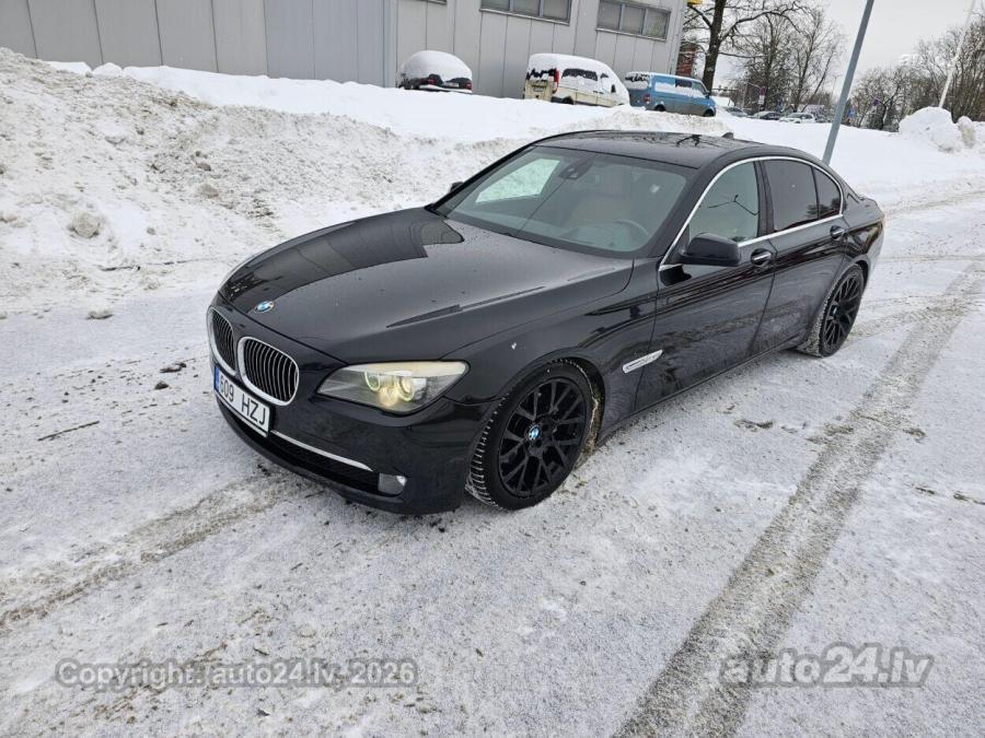 Melns BMW 7 Series 2012 Rapla, ar dzinēja tilpumu 3.00 L un nobraukumu 390 tūkst. km par 13000 €, foto 1 vietnē AUTOMOTO.COM.LV