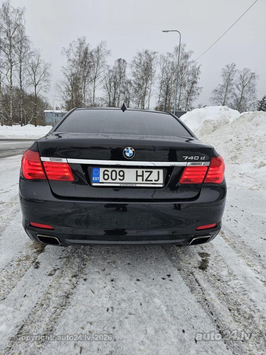 Melns BMW 7 Series 2012 Rapla, ar dzinēja tilpumu 3.00 L un nobraukumu 390 tūkst. km par 13000 €, foto 8 vietnē AUTOMOTO.COM.LV