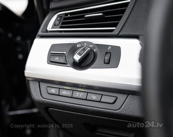 Melns BMW 7 Series 2012 Tallina, ar dzinēja tilpumu 3.00 L un nobraukumu 230 tūkst. km par 13899 €, foto 11 vietnē AUTOMOTO.COM.LV