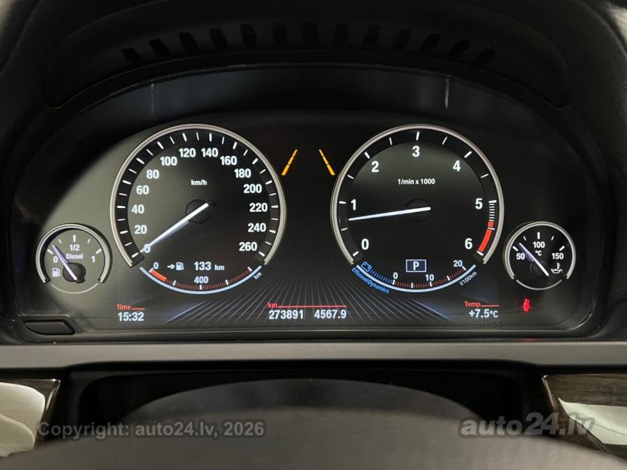 Melns BMW 7 Series 2012 Pērnava, ar dzinēja tilpumu 3.00 L un nobraukumu 274 tūkst. km par 12490 €, foto 19 vietnē AUTOMOTO.COM.LV