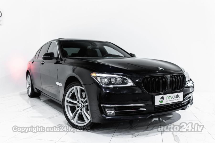 Melns BMW 7 Series 2012 Tallina, ar dzinēja tilpumu 3.00 L un nobraukumu 289 tūkst. km par 15990 €, foto 6 vietnē AUTOMOTO.COM.LV