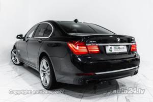 Melns BMW 7 Series 2012 Tallina, ar dzinēja tilpumu 3.00 L un nobraukumu 289 tūkst. km par 15990 €, foto 7 vietnē AUTOMOTO.COM.LV