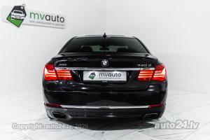 Melns BMW 7 Series 2012 Tallina, ar dzinēja tilpumu 3.00 L un nobraukumu 289 tūkst. km par 15990 €, foto 8 vietnē AUTOMOTO.COM.LV