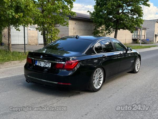 Black BMW 7 Series 2012 in Tartu, with an engine capacity of 3.00 L and mileage of 300 thousand km for 7900 €, photo 4 on AUTOMOTO.COM.LV