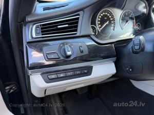 Melns BMW 7 Series 2012 Tartu, ar dzinēja tilpumu 3.00 L un nobraukumu 300 tūkst. km par 7900 €, foto 12 vietnē AUTOMOTO.COM.LV