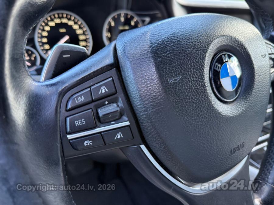 Melns BMW 7 Series 2012 Tartu, ar dzinēja tilpumu 3.00 L un nobraukumu 300 tūkst. km par 7900 €, foto 13 vietnē AUTOMOTO.COM.LV