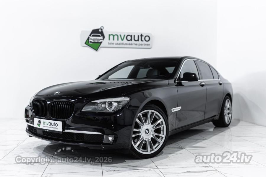 Black BMW 7 Series 2012 in Tallinn, with an engine capacity of 3.00 L and mileage of 240 thousand km for 12990 €, photo 4 on AUTOMOTO.COM.LV