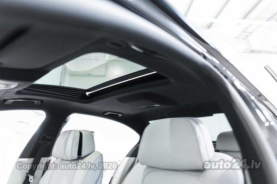 Black BMW 7 Series 2012 in Tallinn, with an engine capacity of 3.00 L and mileage of 240 thousand km for 12990 €, photo 20 on AUTOMOTO.COM.LV
