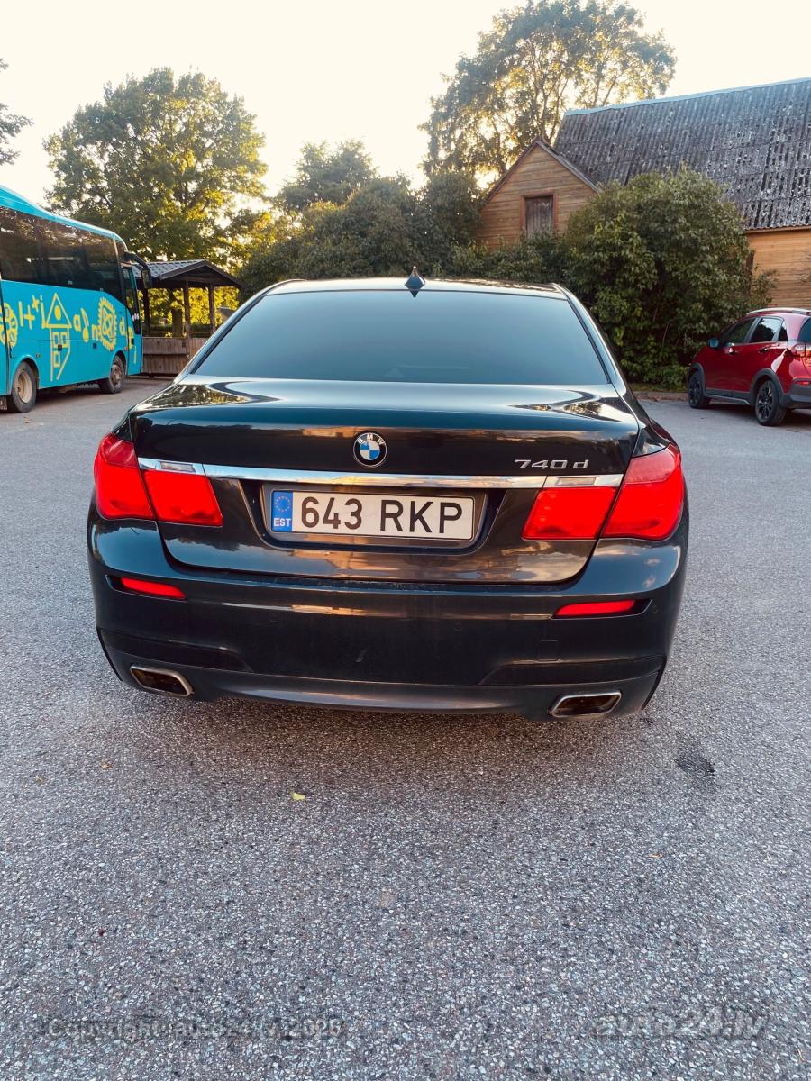 Melns BMW 7 Series 2012 Viljandi, ar dzinēja tilpumu 3.00 L un nobraukumu 283 tūkst. km par 9500 €, foto 4 vietnē AUTOMOTO.COM.LV
