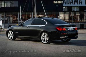Black BMW 7 Series 2012 in Tallinn, with an engine capacity of 3.00 L and mileage of 263 thousand km for 16999 €, photo 4 on AUTOMOTO.COM.LV