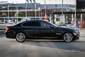 Black BMW 7 Series 2012 in Tallinn, with an engine capacity of 3.00 L and mileage of 263 thousand km for 16999 €, photo 7 on AUTOMOTO.COM.LV